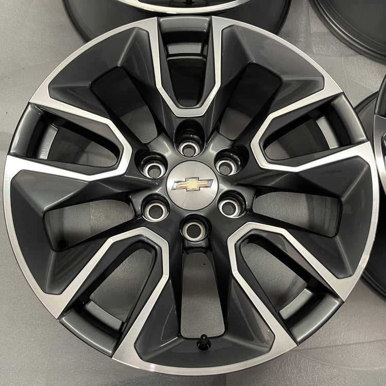 Sold Four 2025 Chevy Silverado LTZ Factory 20 Wheels OEM 5916 RIMS 233 ...