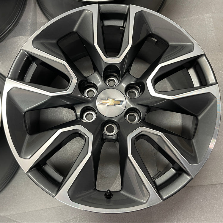 Sold Four 2025 Chevy Silverado LTZ Factory 20 Wheels OEM 5916 RIMS 233 ...
