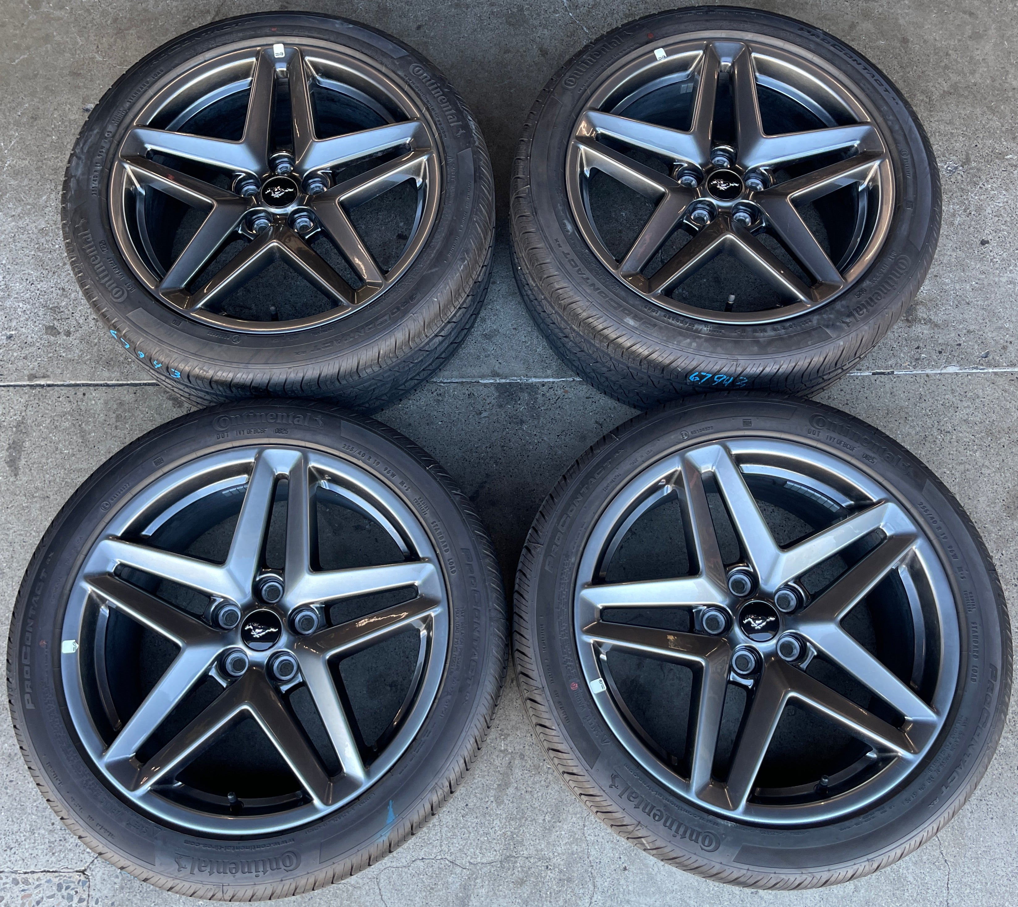 2026 Ford Mustang GT 19 Factory Wheels Tires Rims Hyper Silver OEM 255 ...